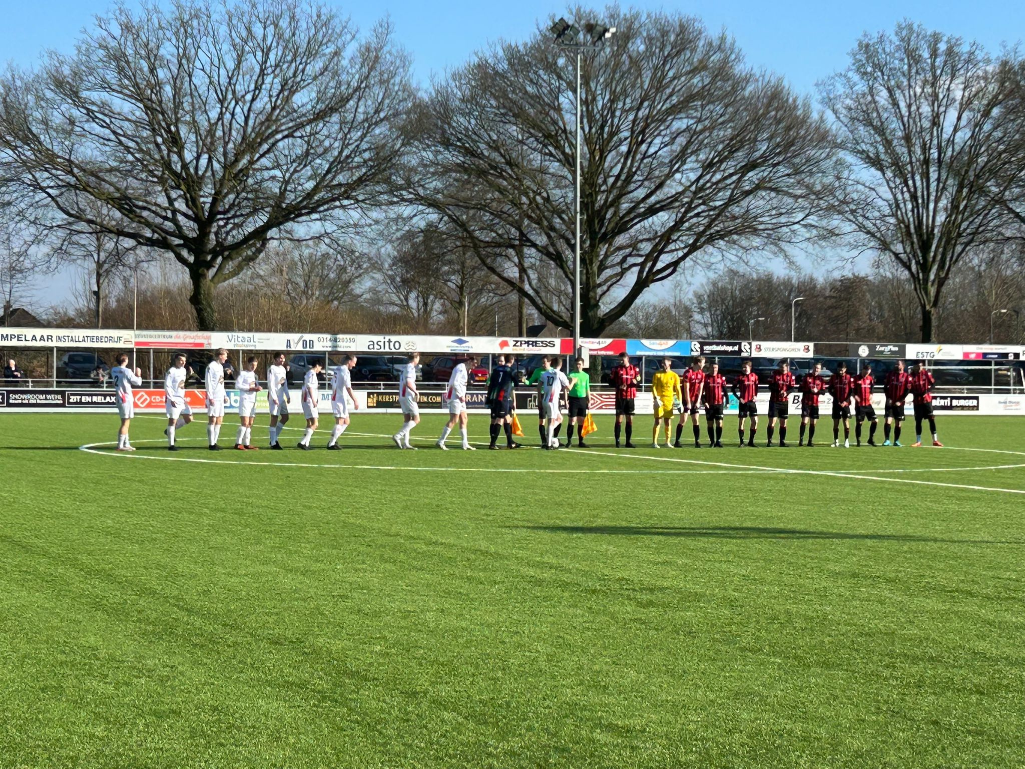 Bon Boys maakt indruk bij eerste zege in 2025 - Bon Boys