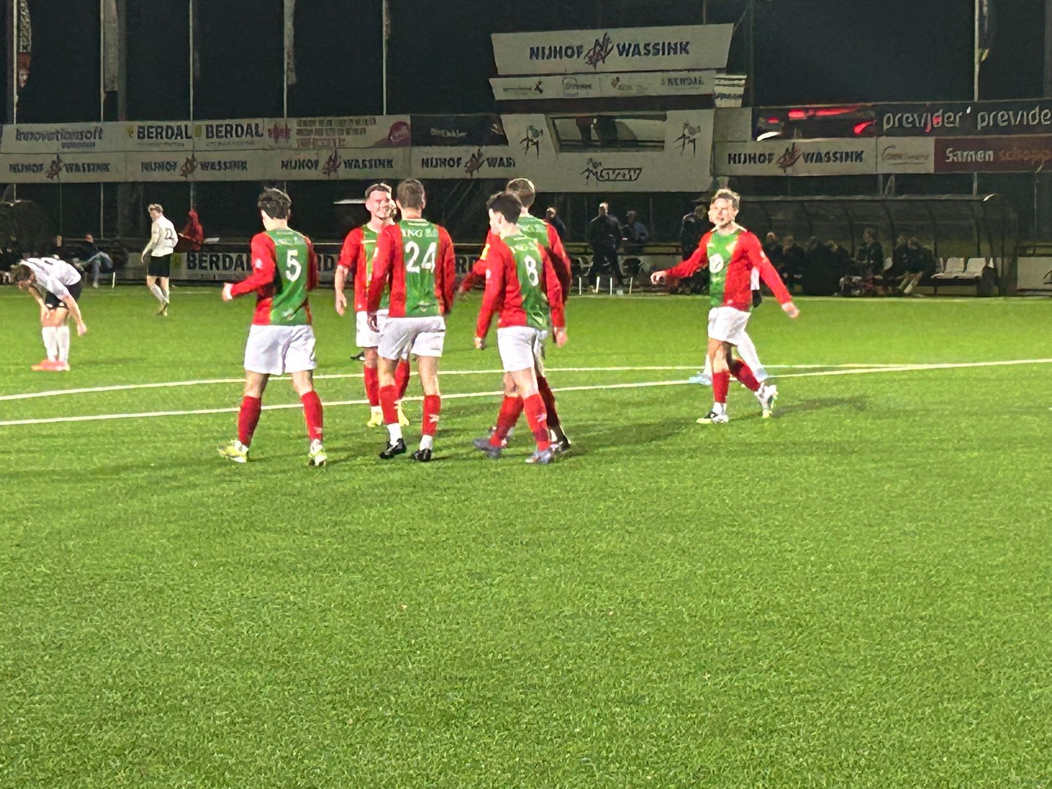 Bon Boys speelt gelijk tegen SVZW - Bon Boys