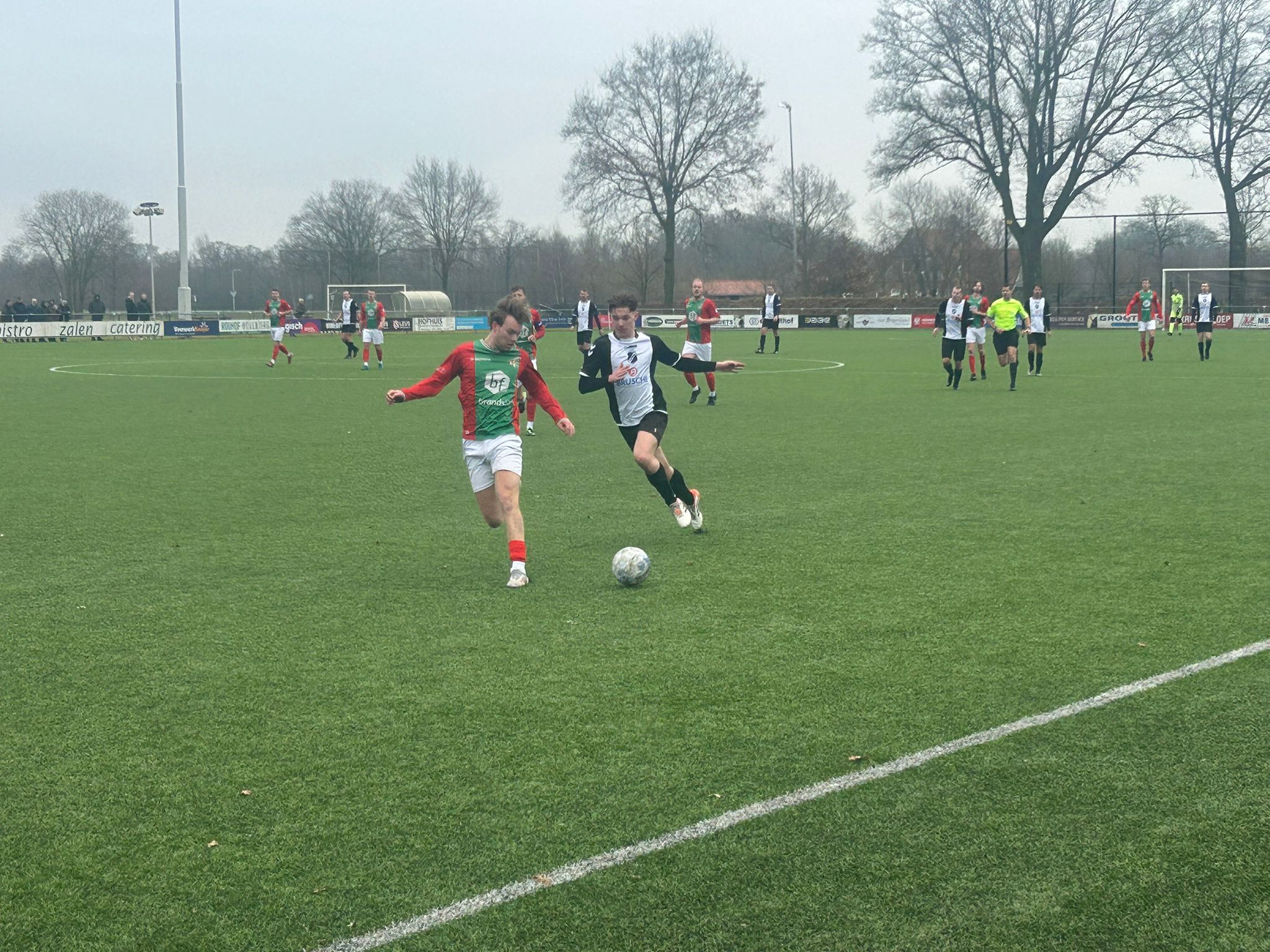 Teleurstellende middag voor Bon Boys - Bon Boys